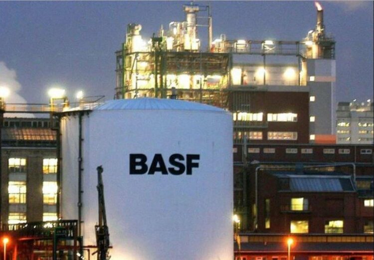 BASF y Atos trabajan en una solución que permite a la industria química ...